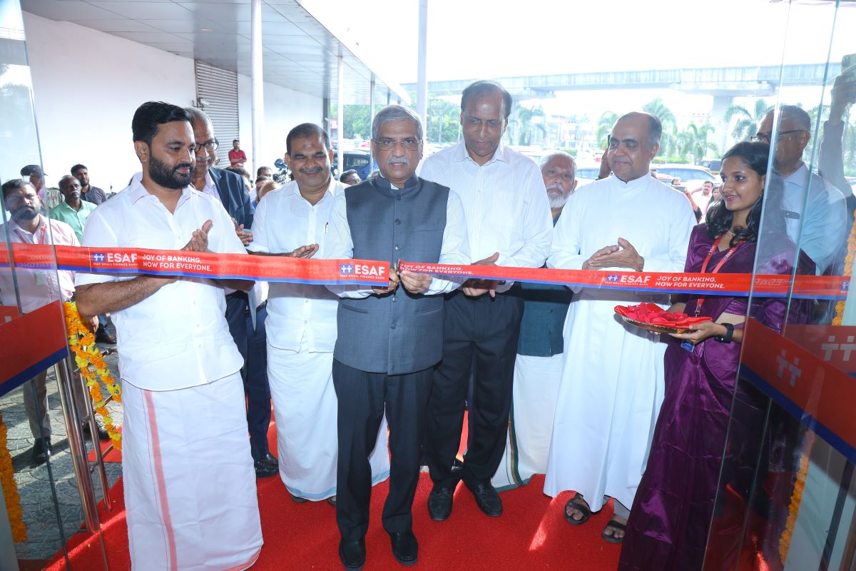 ഇസാഫ് ബാങ്ക് റീജിയണല്‍ ഓഫീസ് കളമശ്ശേരിയില്‍ - Express Herald ...
